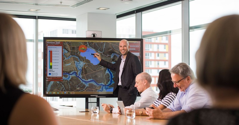 DigitalAECOM - Google Cloud hackathon: improving transportation safety performance through data ...